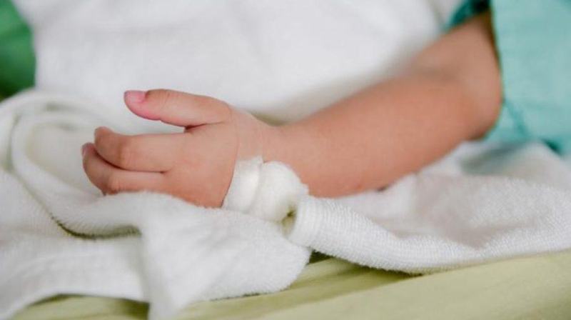 Copil de doi ani, dus cu elicopterul la spital dupa ce a inghitit ...