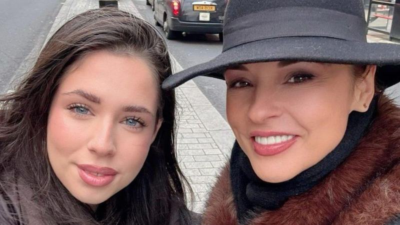 Andreea Marin si Violeta Banica au inceput anul 2026 intr-o vacanta cu ...